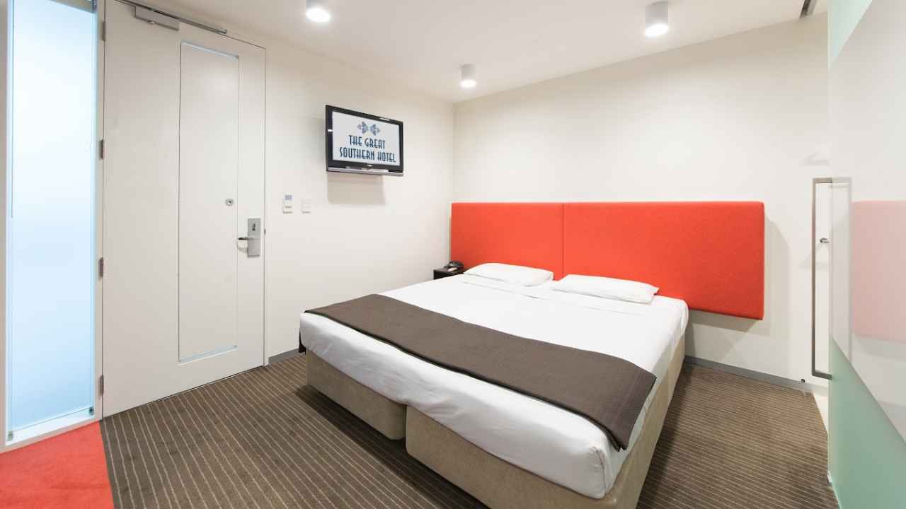 10 Best Cheap Hotels in Melbourne: Top Budget Accommodation Options
